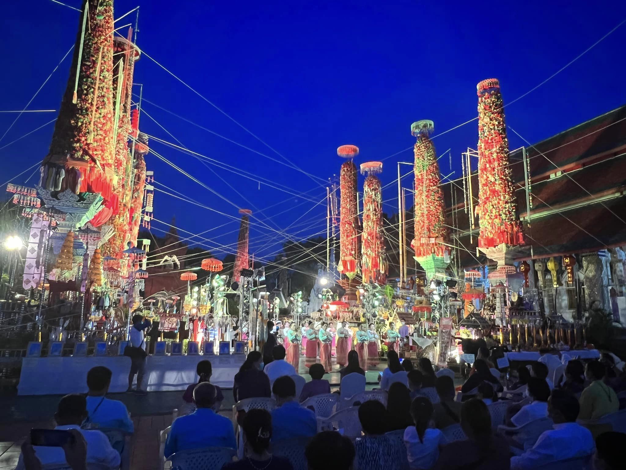 อลังการ! เริ่มแล้วประเพณี “สลากย้อมหนึ่งเดียวในโลก” เปิดฤดูท่องเที่ยวลำพูน 23-29 กันยายน 2566